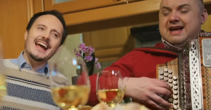 Modrijani na novo posneli slovenski valček: Njihov nastop te bo ...